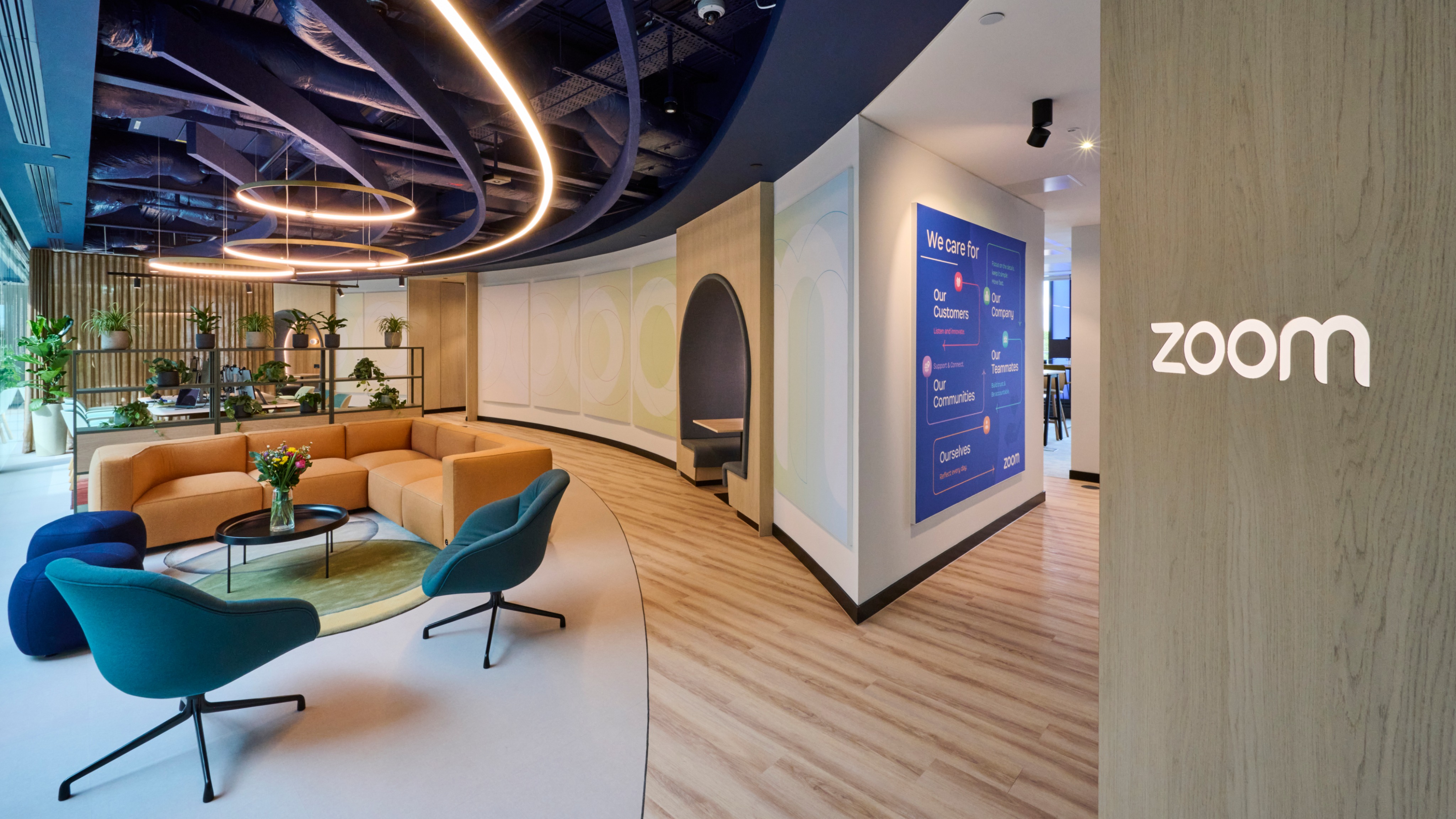 Zoom launches GenAI-powered digital assistant - National Technology